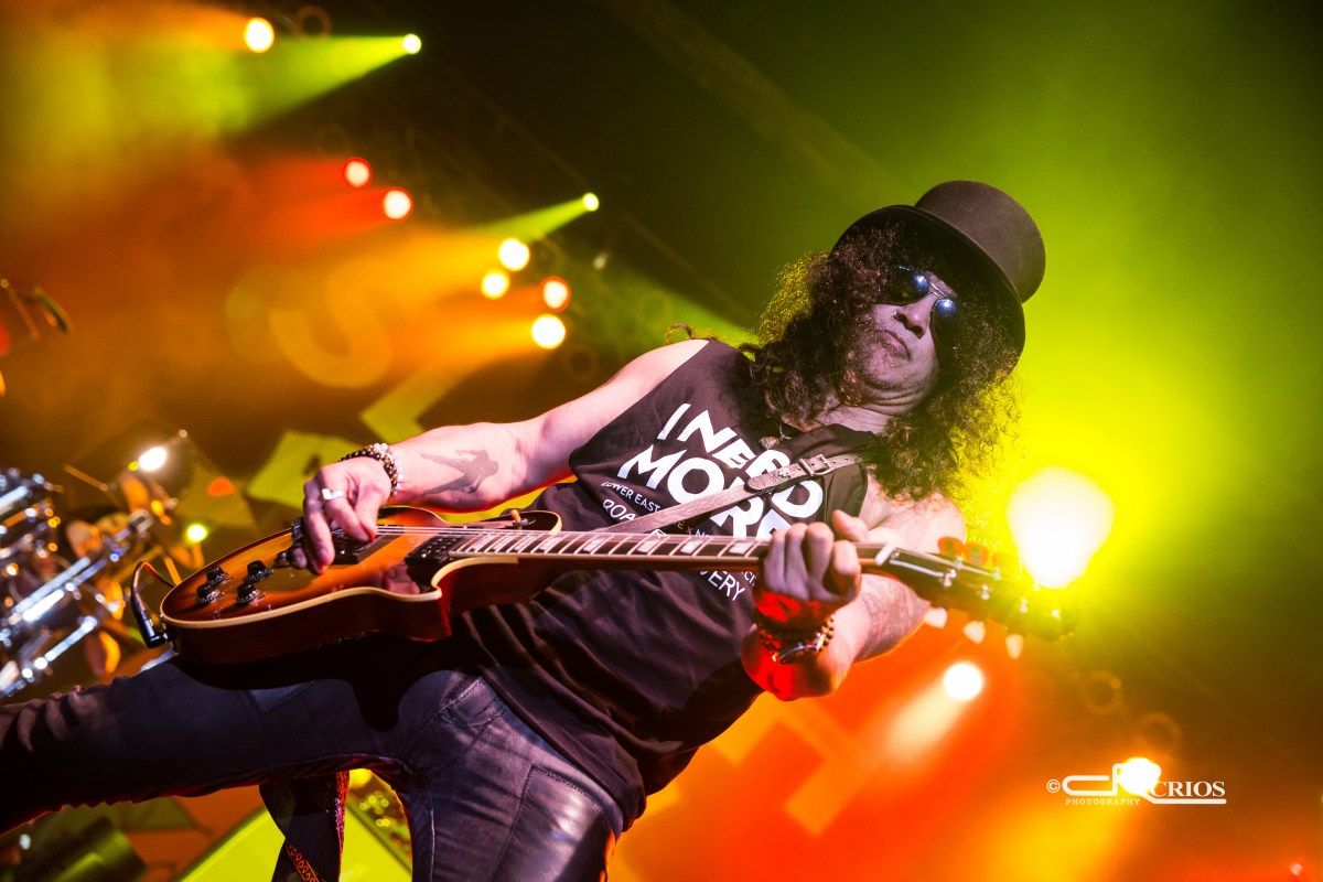 SLASH Live & Exclusive Photos! – Music Matters Magazine
