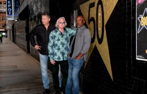 NINETIES ROCK LEGENDS LAUNCH NEW SUPERGROUP HOWL OWL HOWL, HITTING THE ...